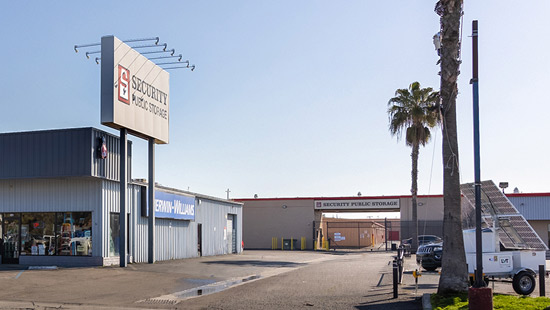 Self Storage Units in Fresno, CA | 24/7 Video Surveillance